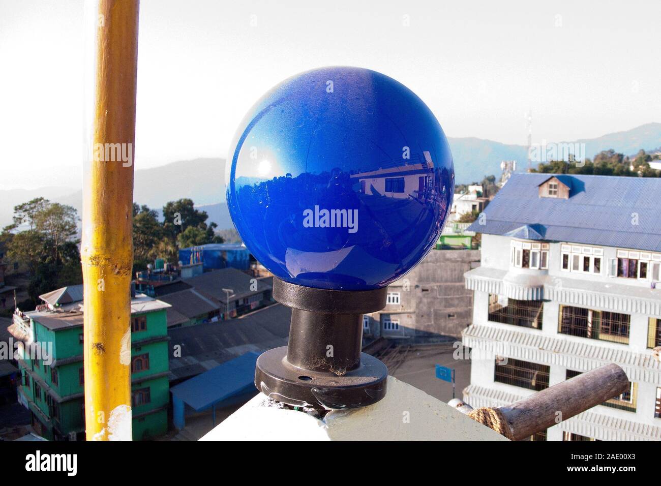 High elevated balcony hi-res stock photography and images - Alamy