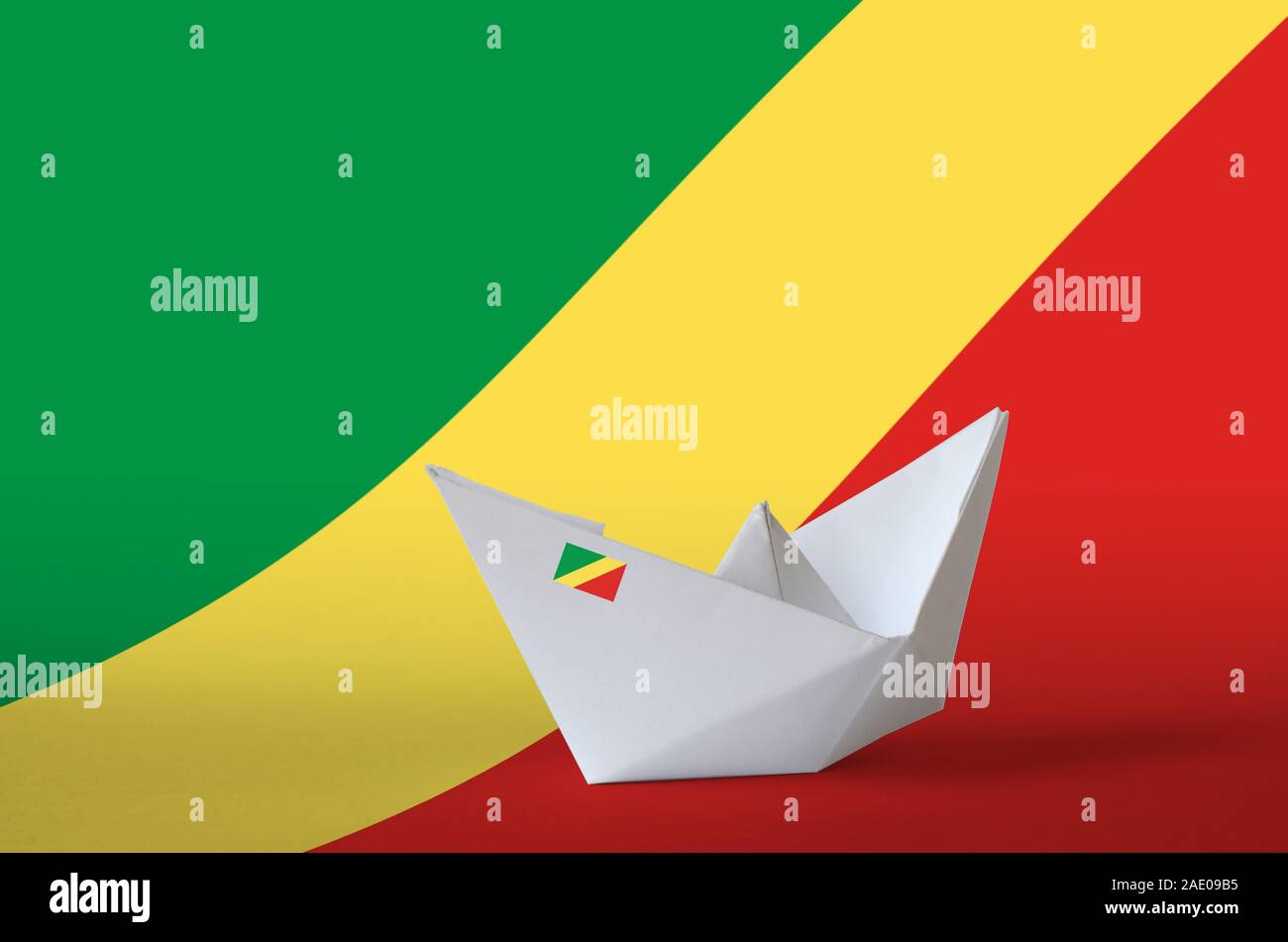 Cog small craft hi-res stock photography and images - Alamy