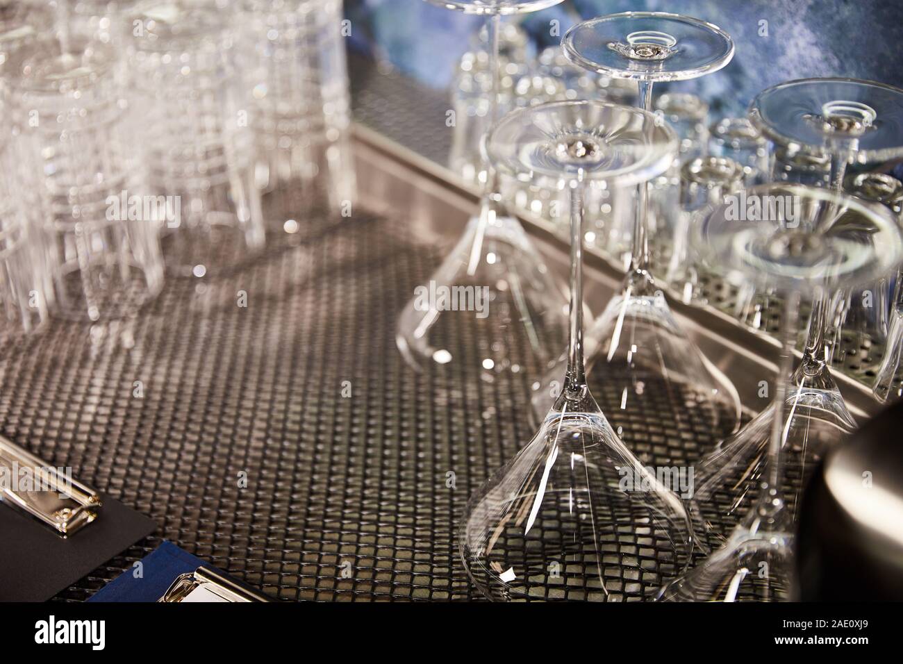 selective focus of clean cocktail glasses Stock Photo - Alamy