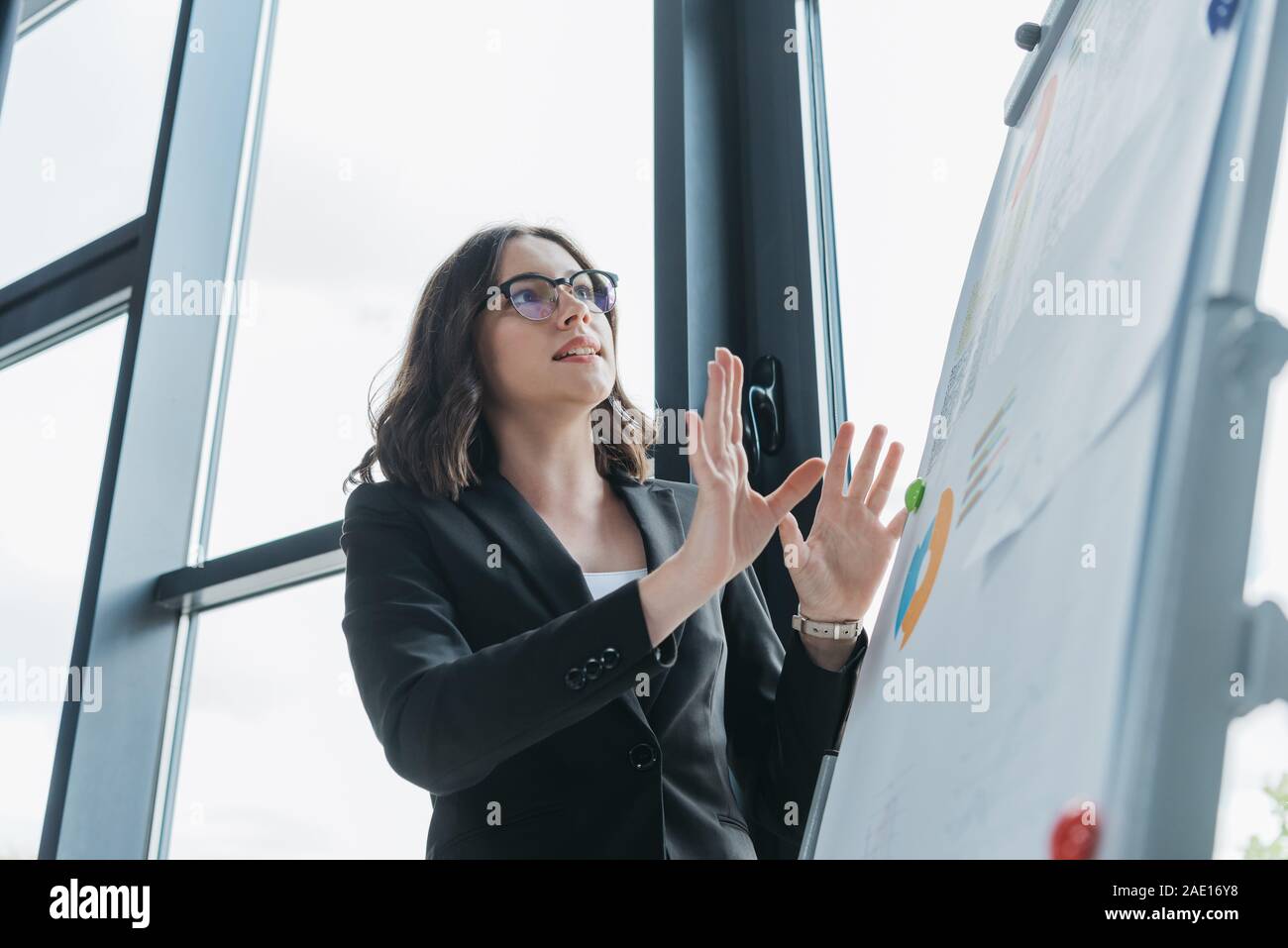 Explain gesture hi-res stock photography and images - Alamy