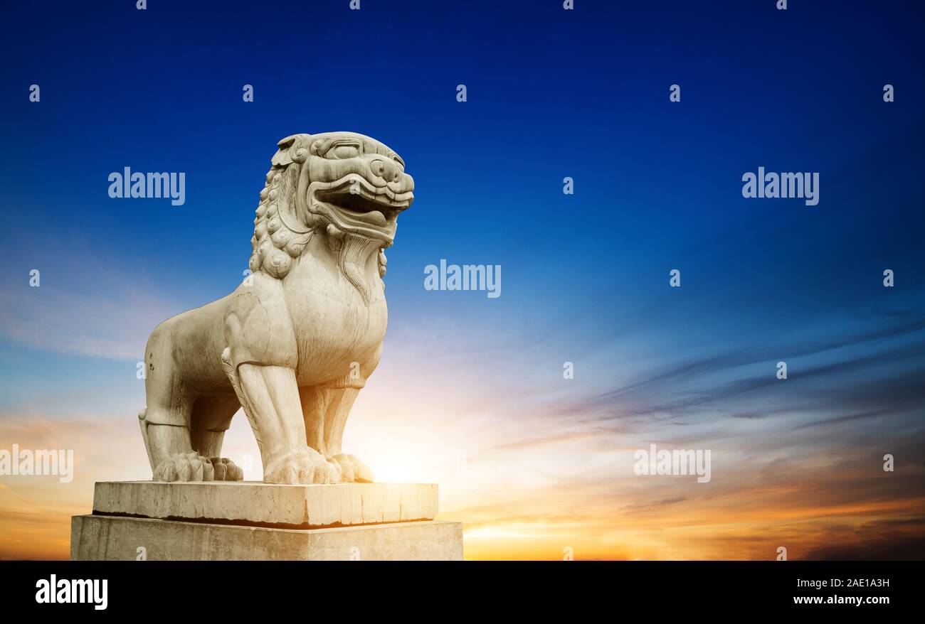 Traditional Chinese stone lions, Bund in Shanghai before the old ...