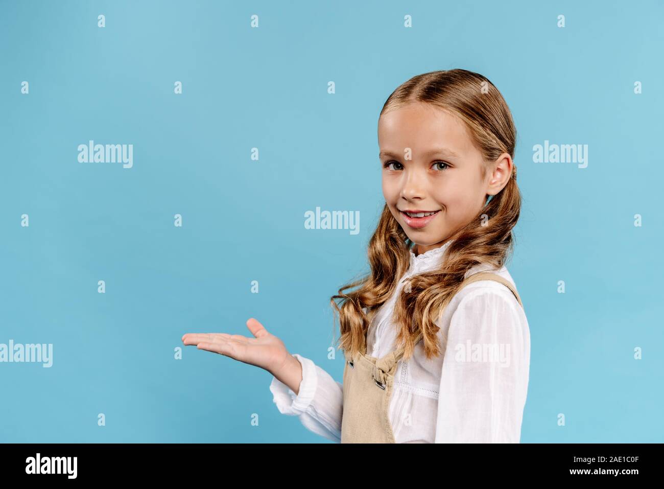 Cute smiling kid outstretched hi-res stock photography and images - Alamy