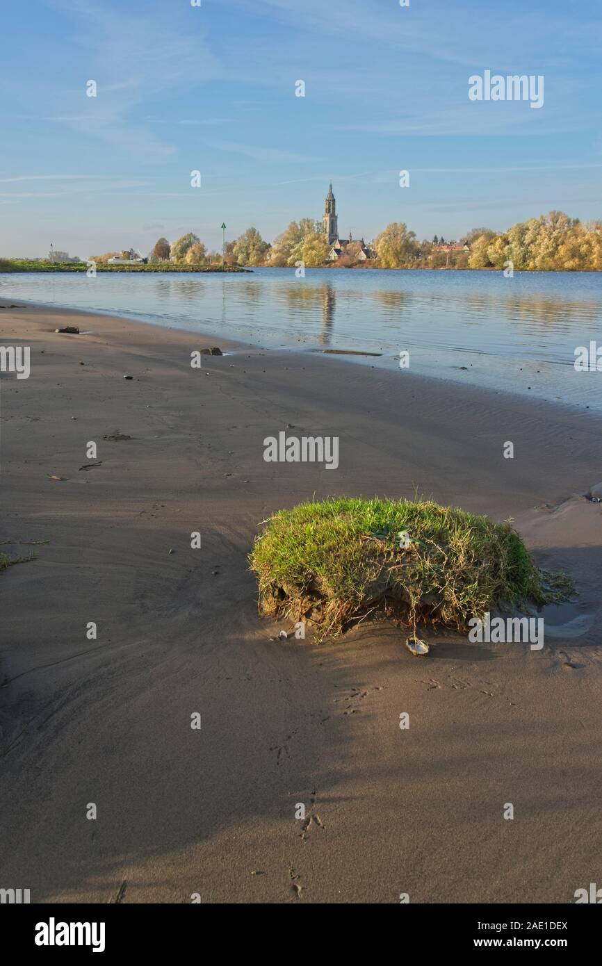 Rhenen historic city in the Netherlands along the river Rhine Stock ...