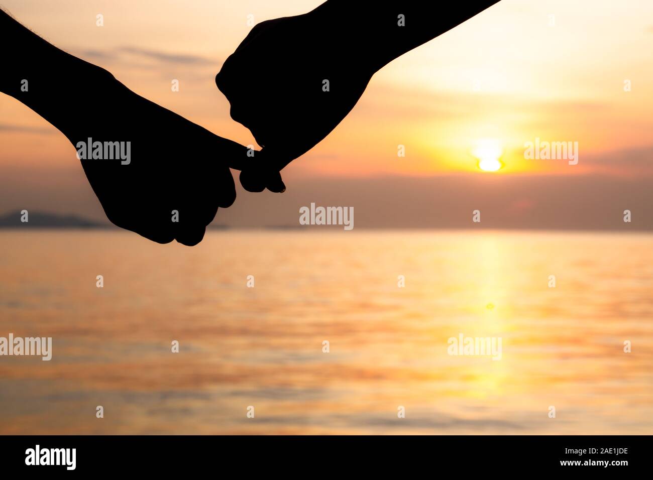 Promise hand symbol hi-res stock photography and images - Alamy