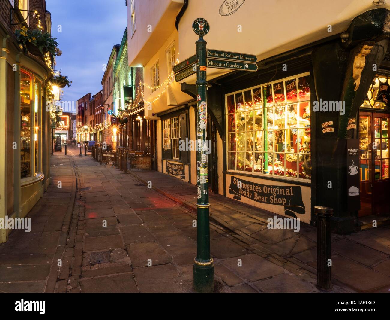 York england christmas hi-res stock photography and images - Alamy