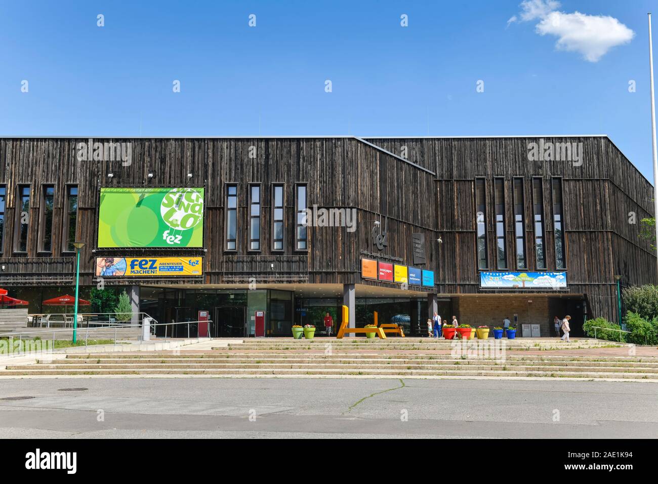 Hauptgebäude, FEZ, Wuhlheide, Oberschoeneweide, Berlin, Deutschland ...