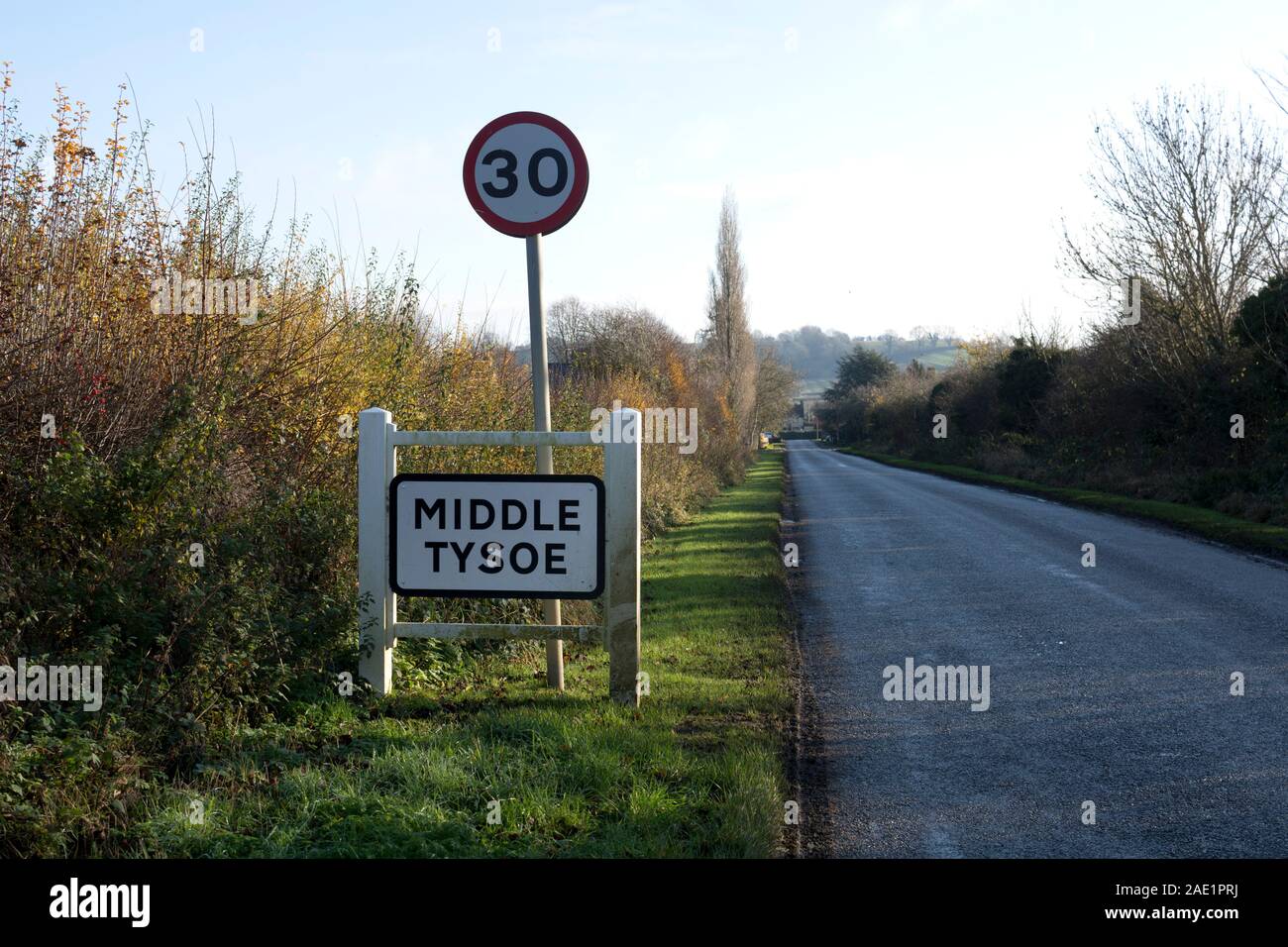 Middle tysoe hi-res stock photography and images - Alamy
