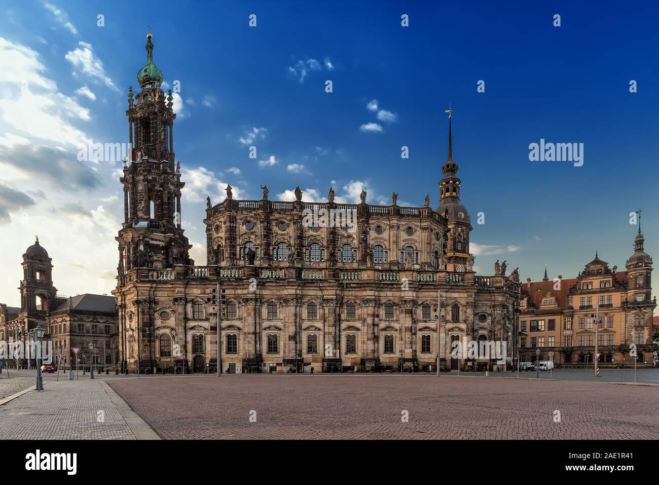 Katholische Hofkirche-the Catholic Church of the Royal Court of Saxony ...