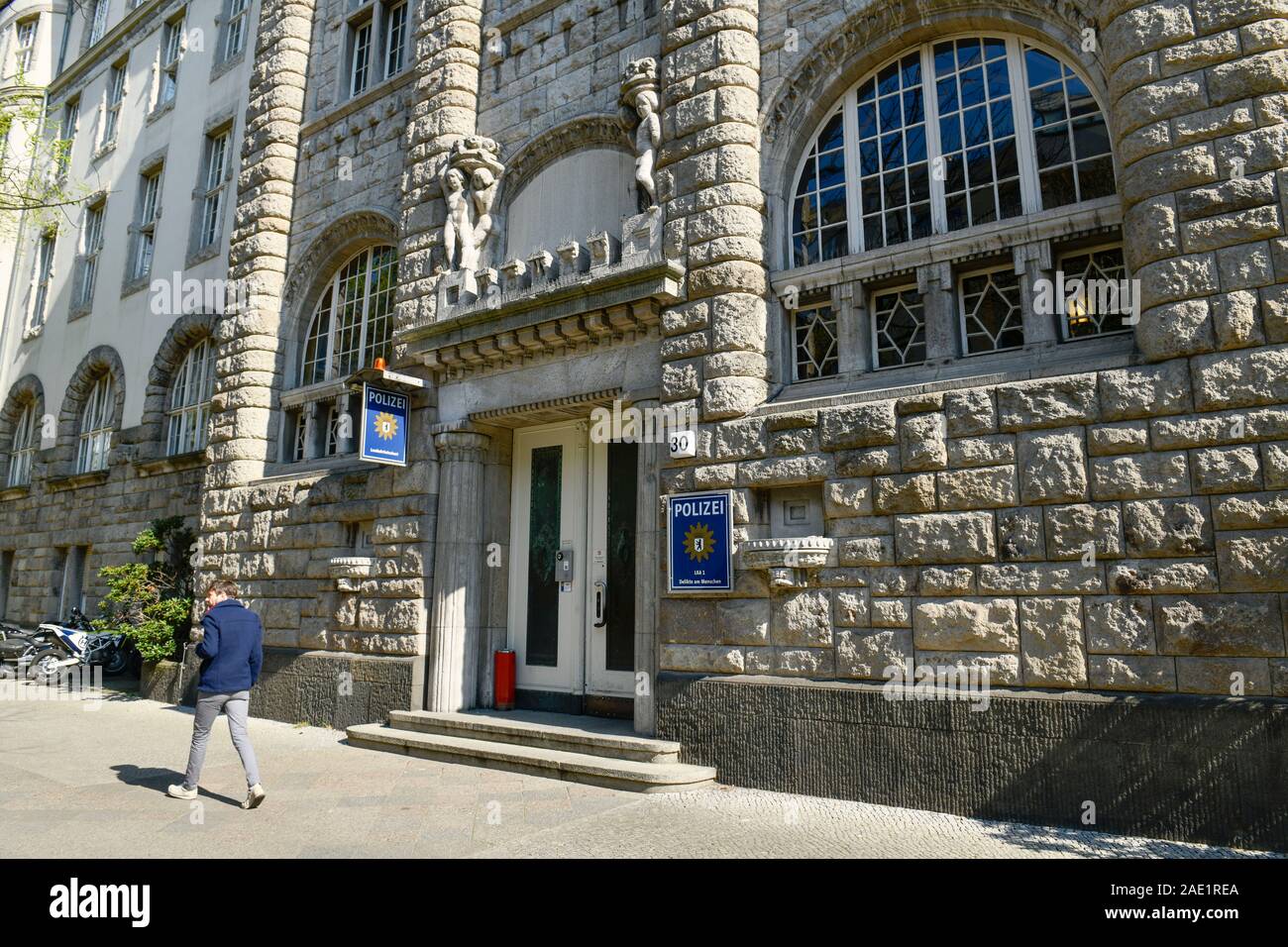 Kriminalamt hi-res stock photography and images - Alamy