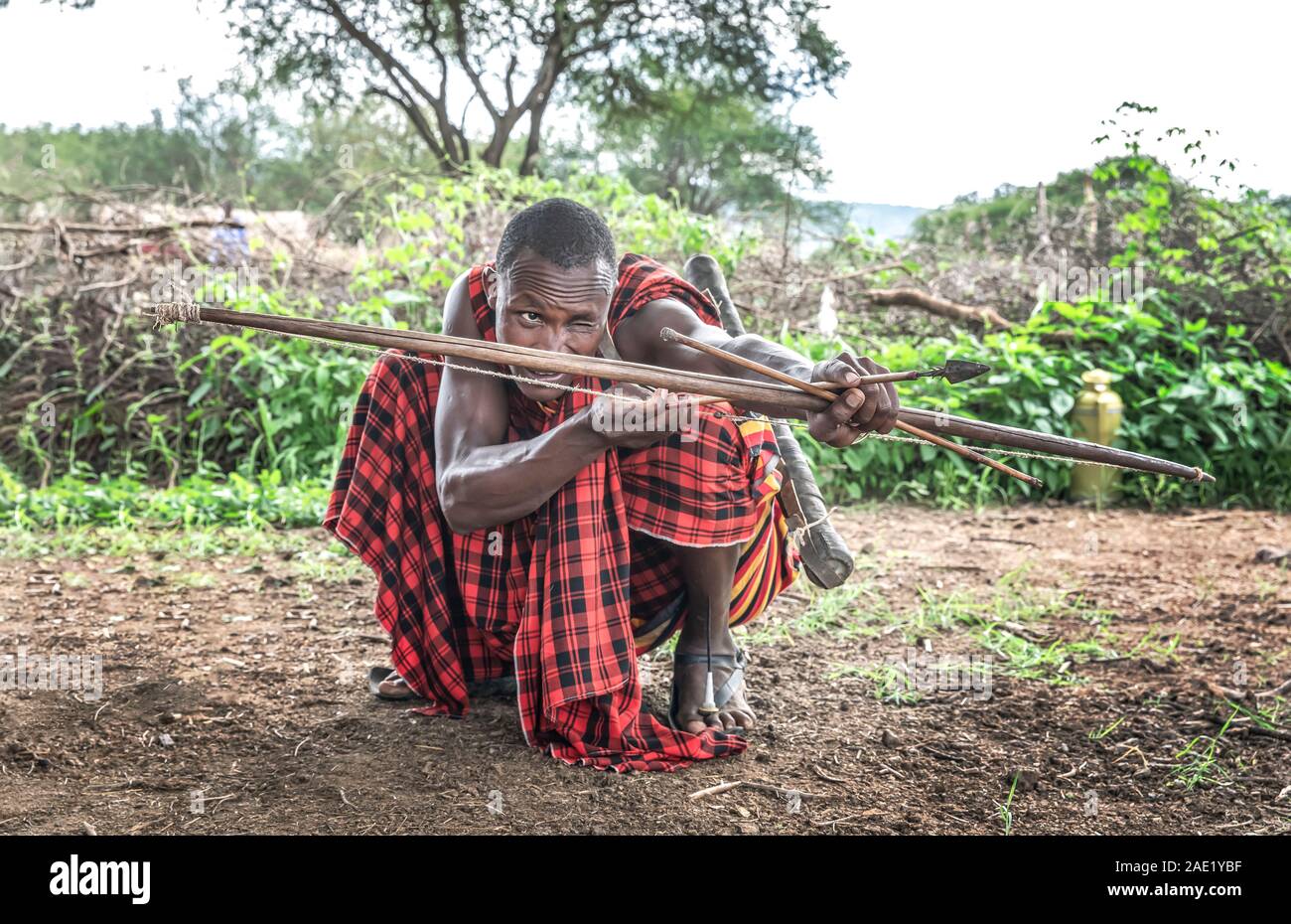 Masai bow arrow kenya masai hi-res stock photography and images - Alamy