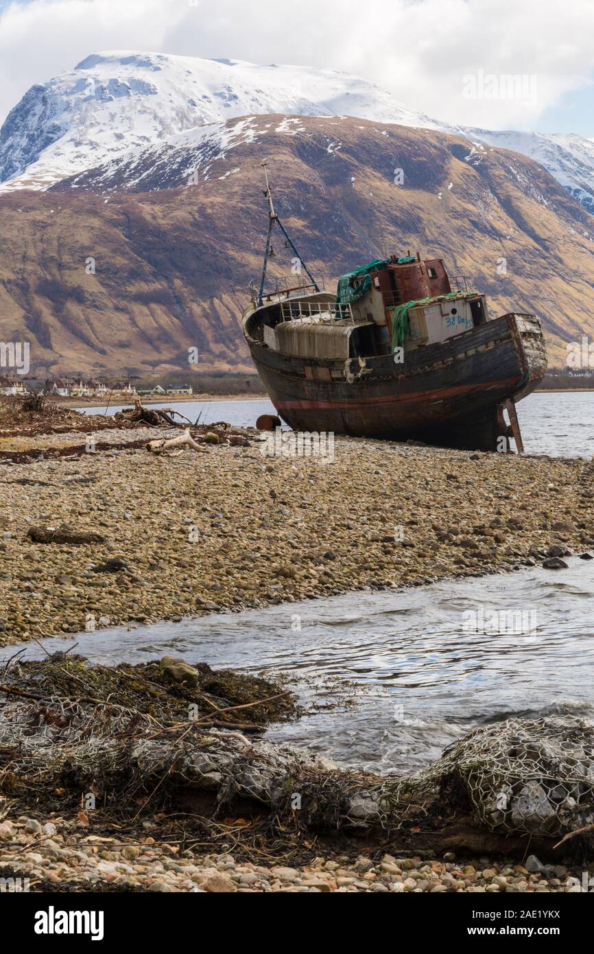 Corpach wreck winter hi-res stock photography and images - Alamy