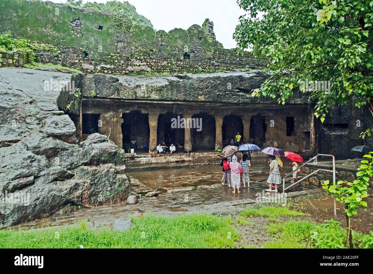 Mandapeshwar caves mumbai hi-res stock photography and images - Alamy