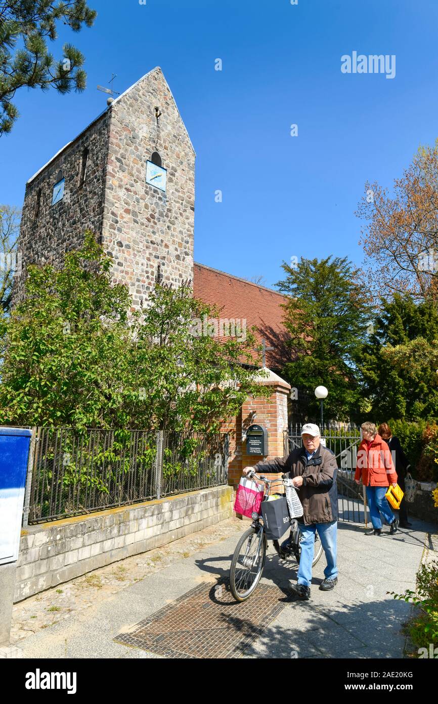 Dorfkirche, Alt-Buckow, Buckow, Neukölln, Berlin, Deutschland Stock ...