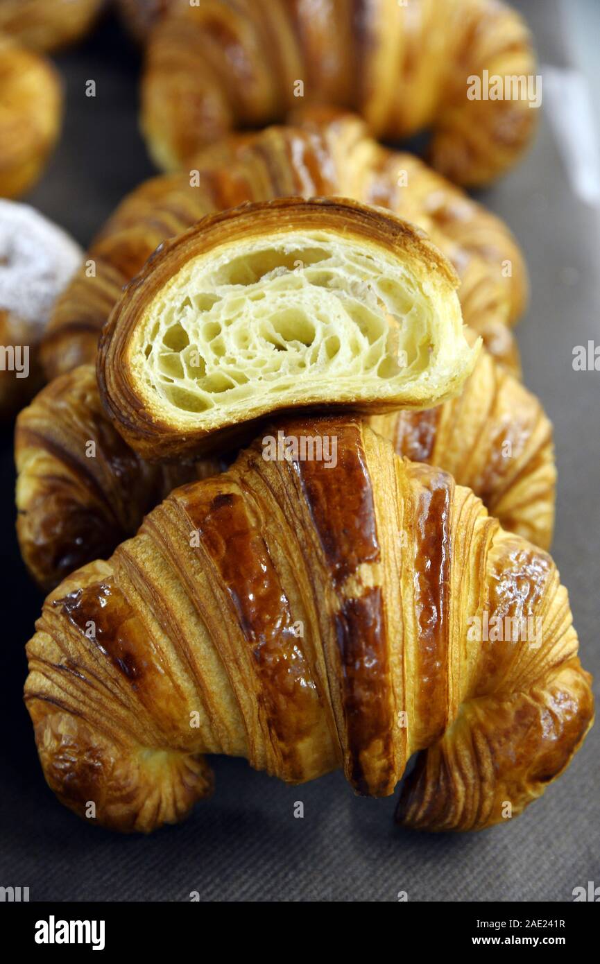 Croissant france chocolat hi-res stock photography and images - Alamy