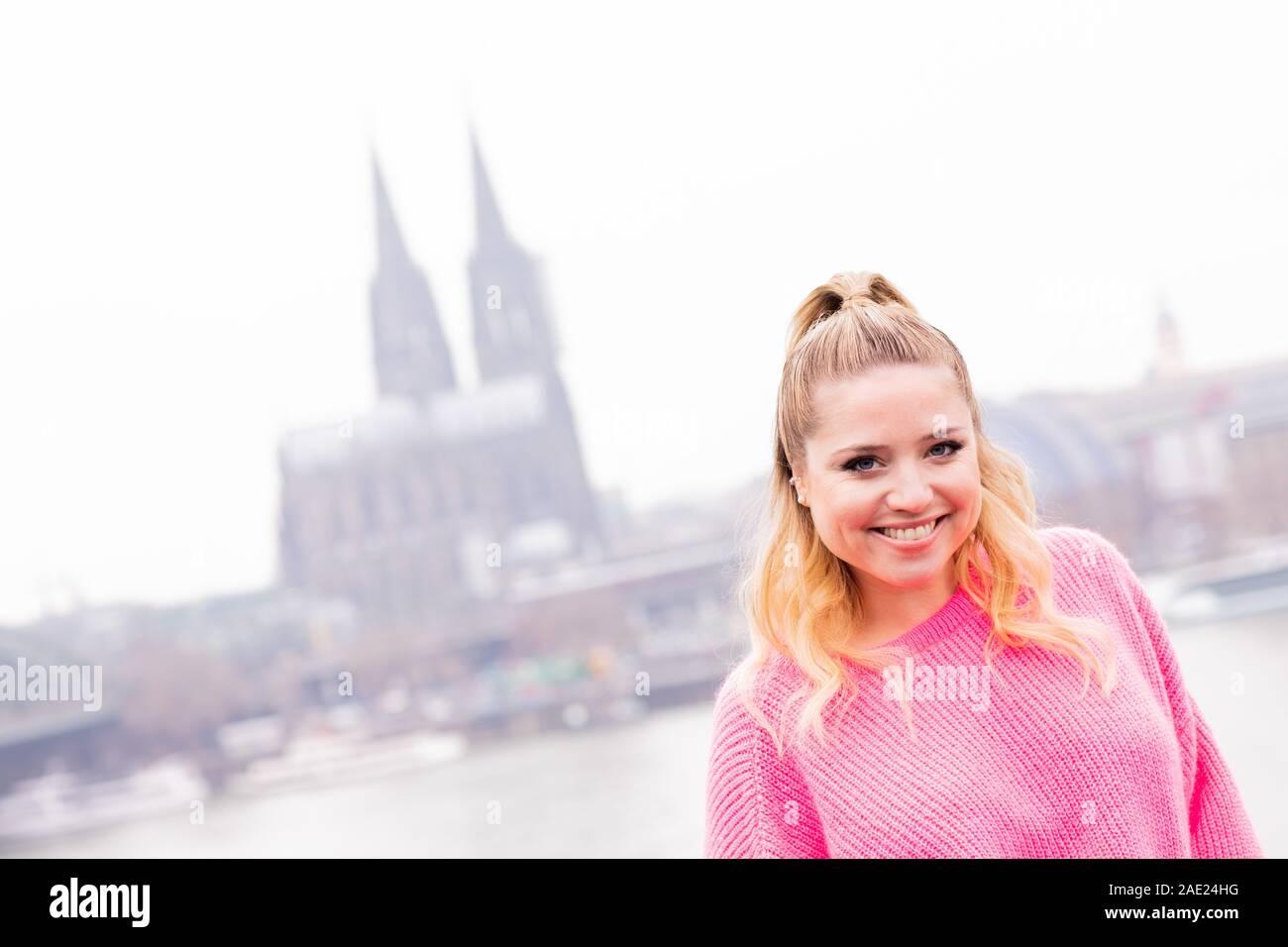 Cologne, Germany. 03rd Dec, 2019. EXCLUSIVE - Caroline Maria Frier ...