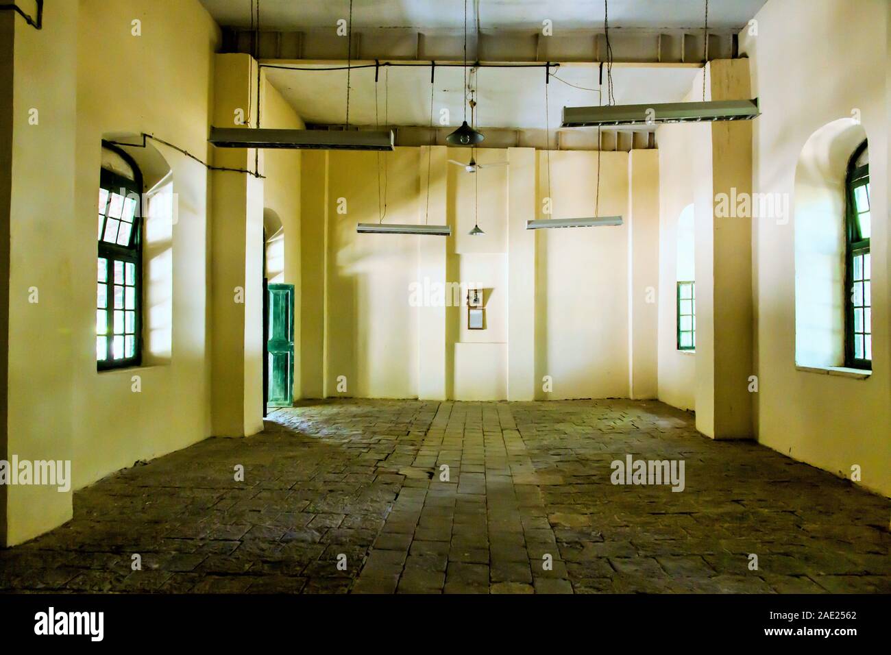Empty jail hi-res stock photography and images - Alamy