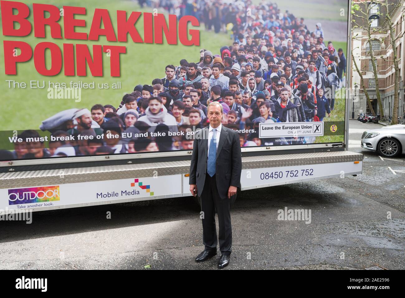 Breaking point farage hi-res stock photography and images - Alamy