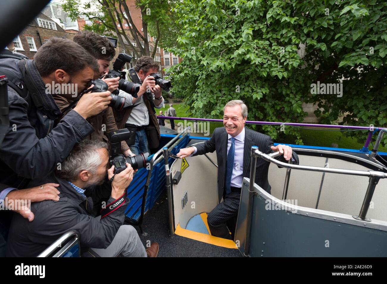 Leave campaign bus hi-res stock photography and images - Alamy