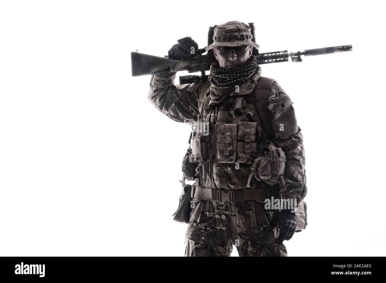 Army special forces soldier isolated studio shoot Stock Photo - Alamy