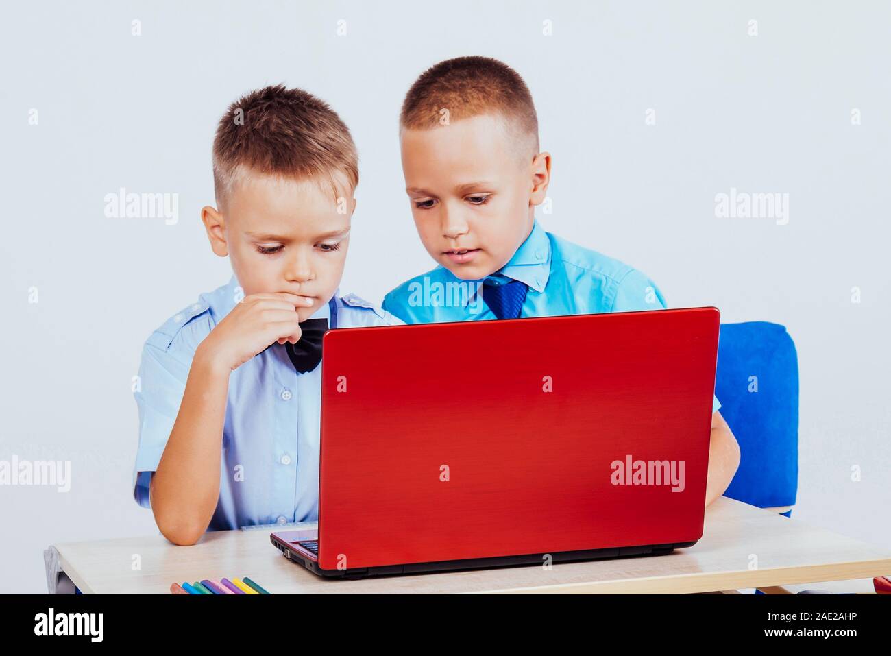 Two boys books class hi-res stock photography and images - Alamy