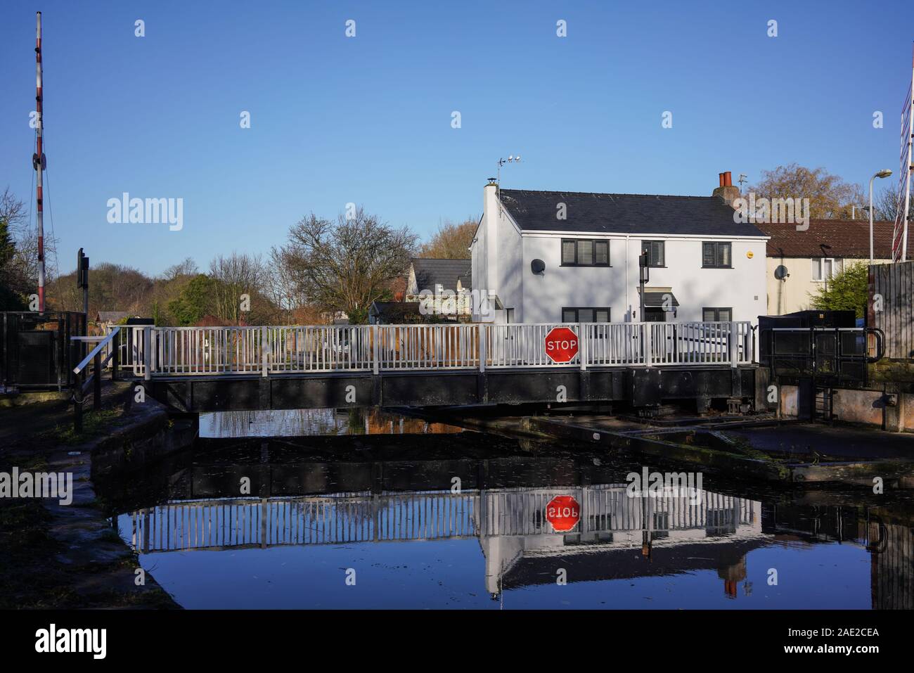 91 locks hi-res stock photography and images - Alamy