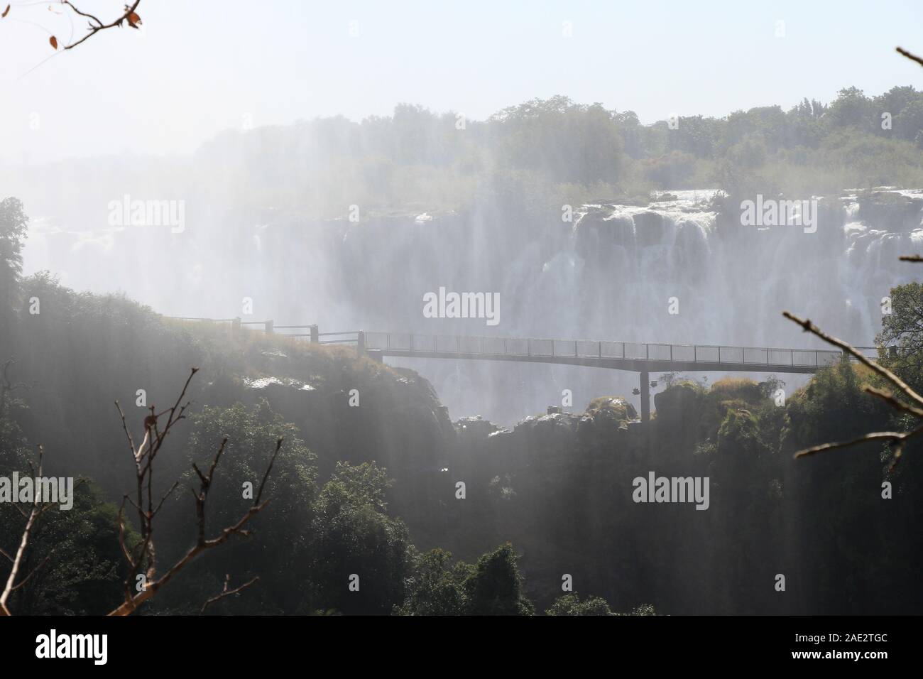 Knife edge bridge victoria falls hi-res stock photography and images ...