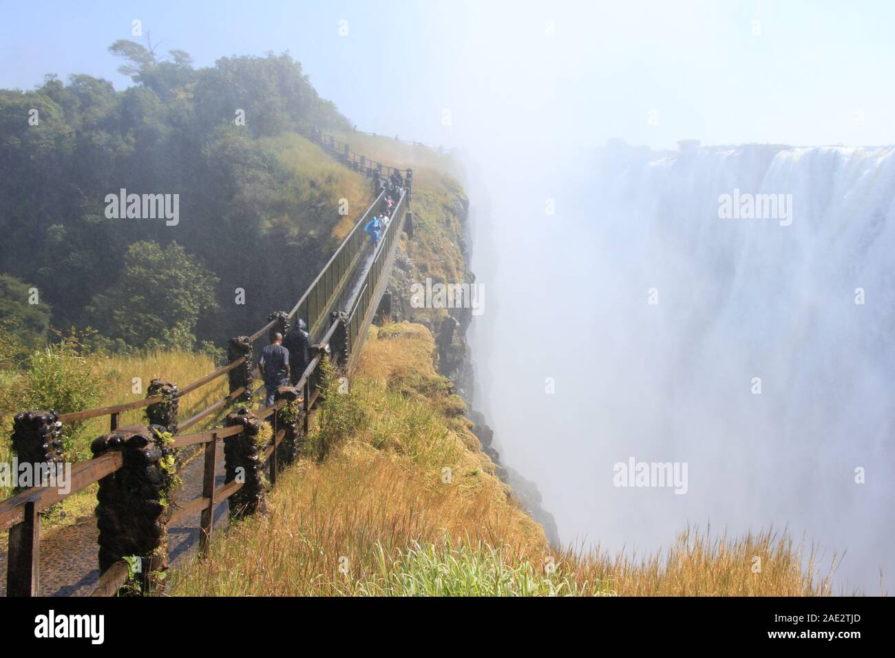 Knife edge bridge victoria falls hi-res stock photography and images ...