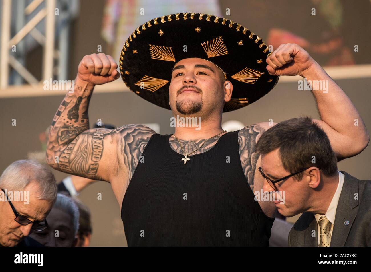 Riyadh, Saudi Arabia. 06th Dec, 2019. US-Mexican professional boxer ...