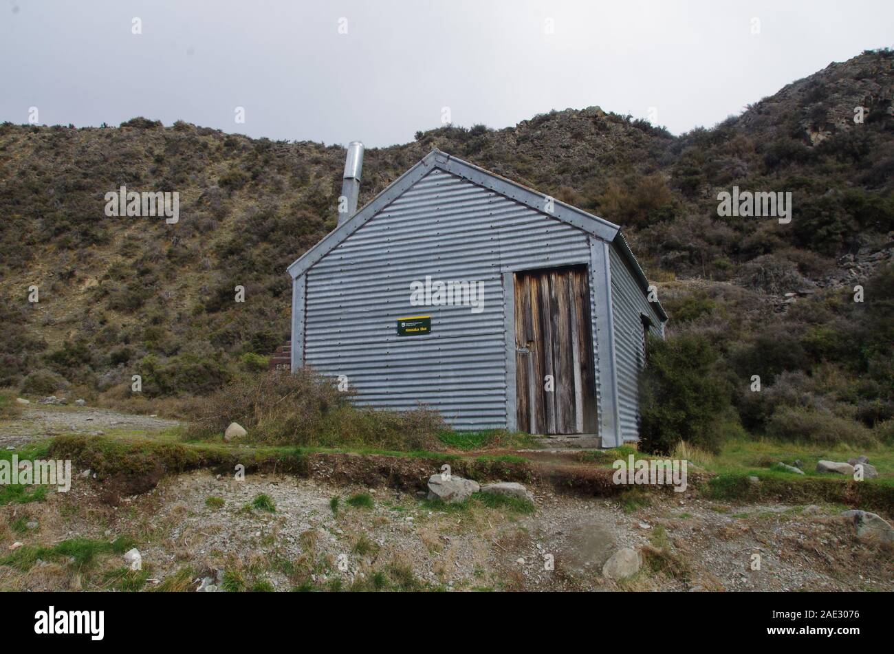 Manuka hut. Hakatere Conservation Park. Te Araroa Trail. Lake Emily ...