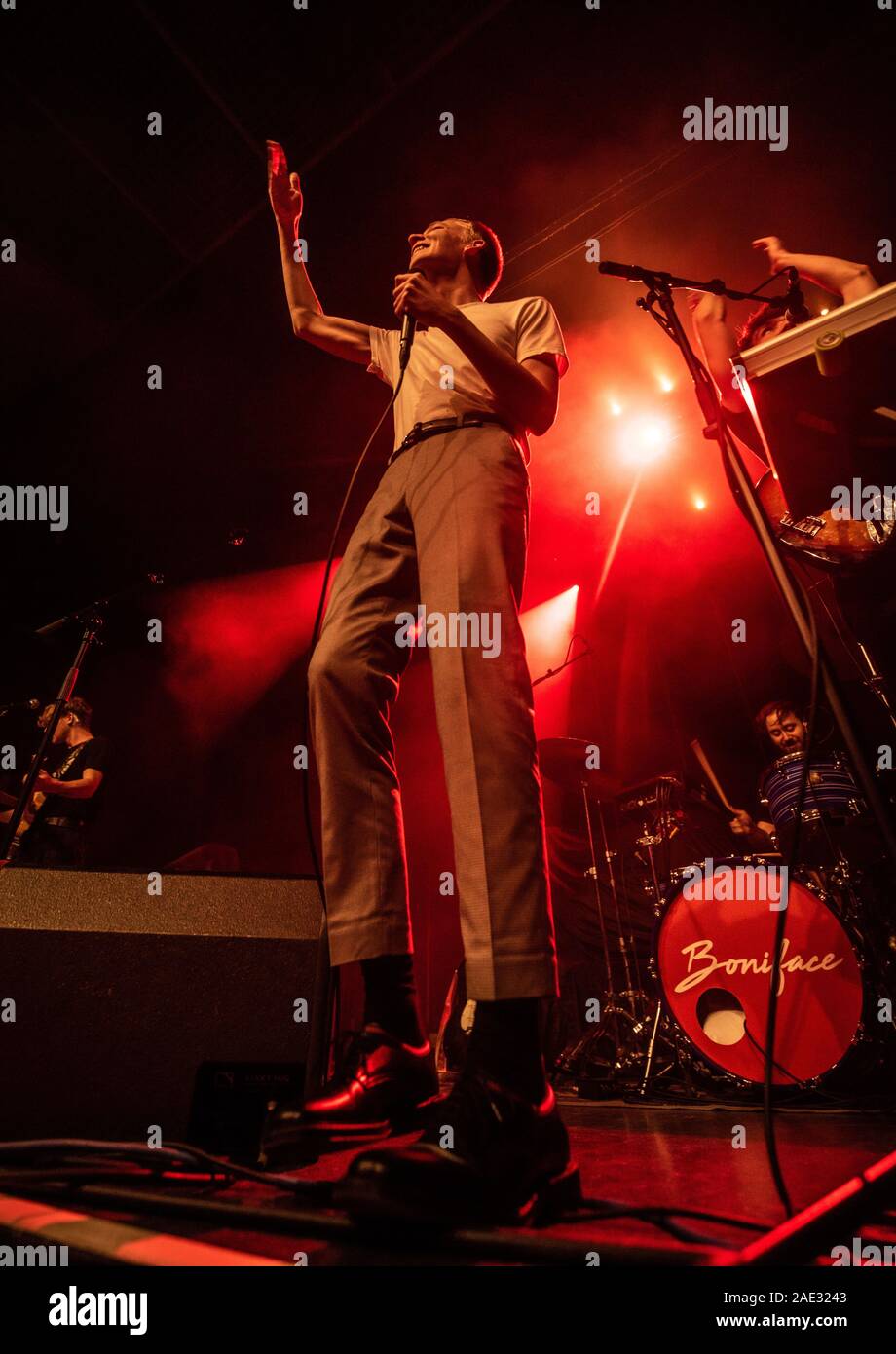 Boniface singer hi-res stock photography and images - Alamy