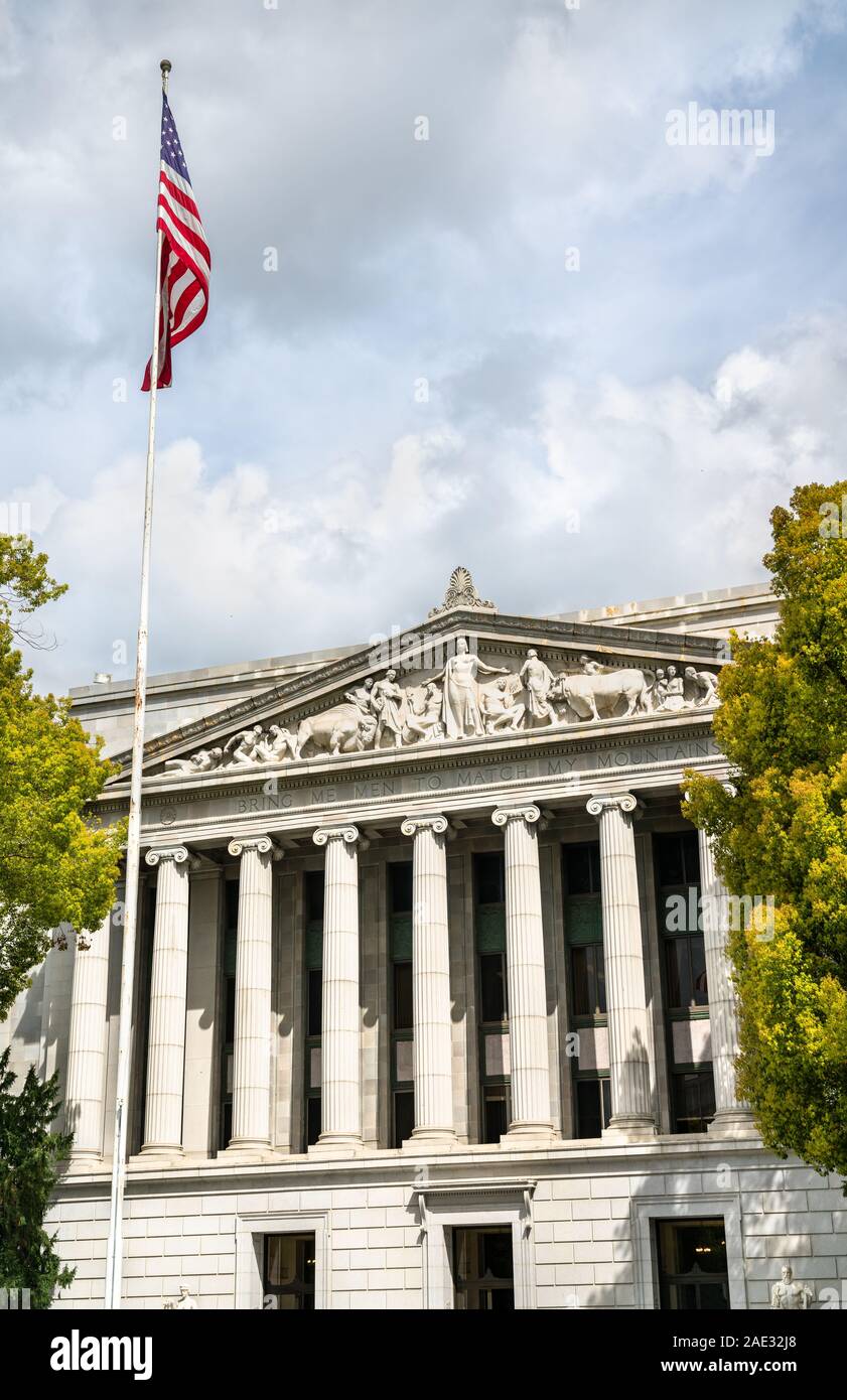 California State Office Building in Sacramento Stock Photo - Alamy