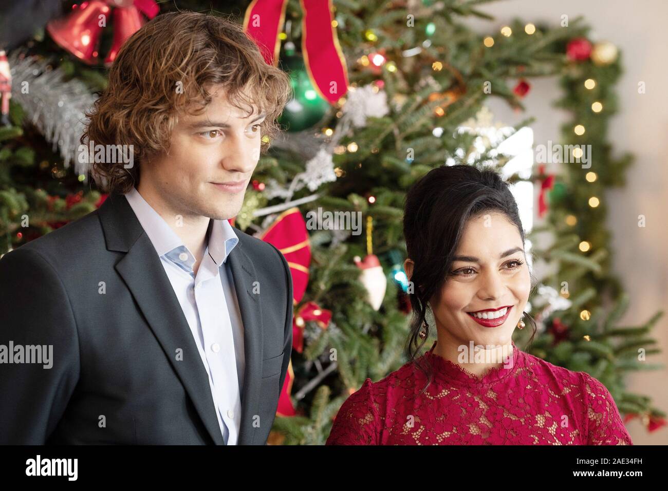 THE KNIGHT BEFORE CHRISTMAS, from left: Josh Whitehouse, Vanessa ...