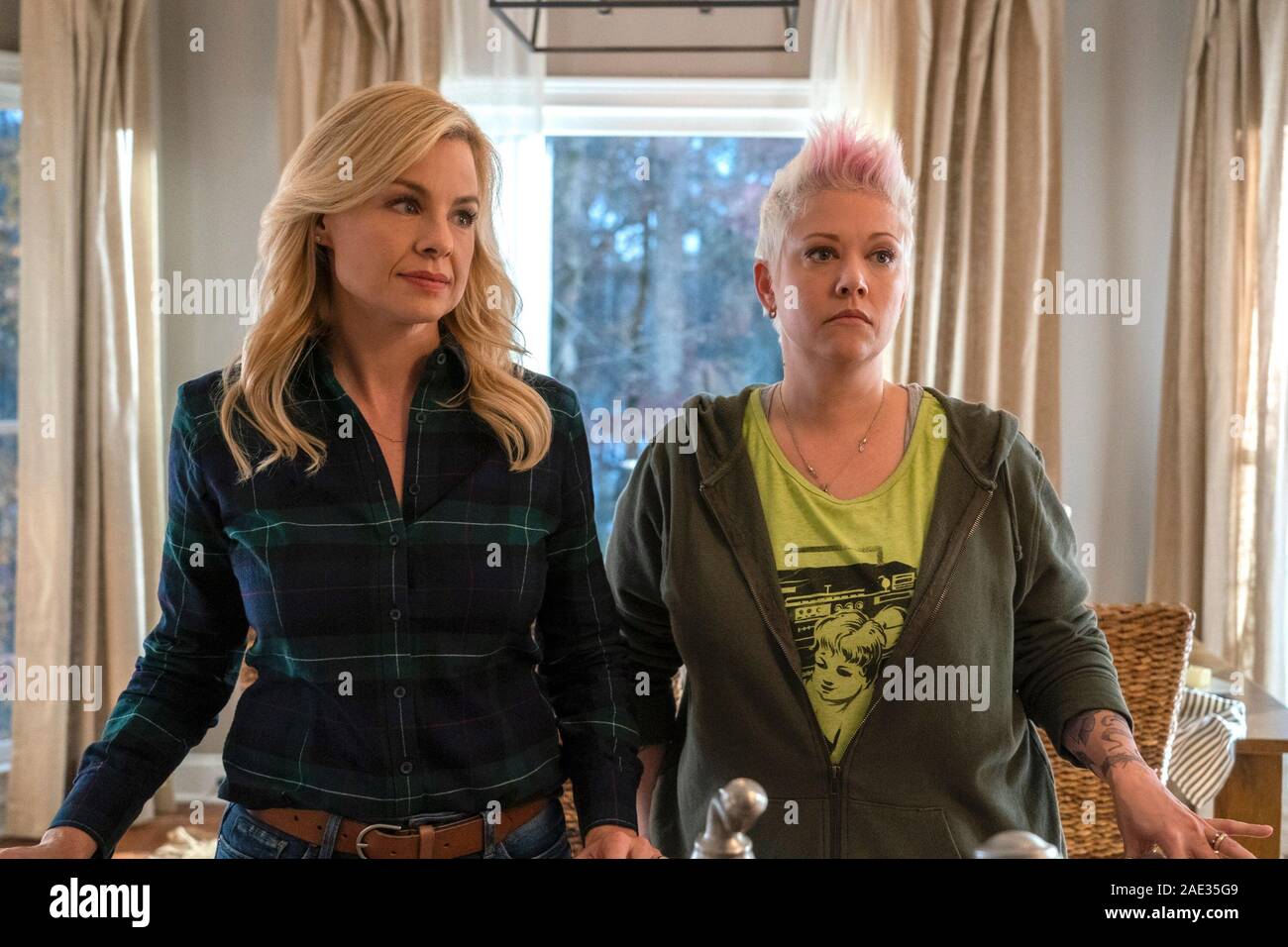 DOLLY PARTON'S HEARTSTRINGS, from left: Jessica Collins, Tammy Lynn ...