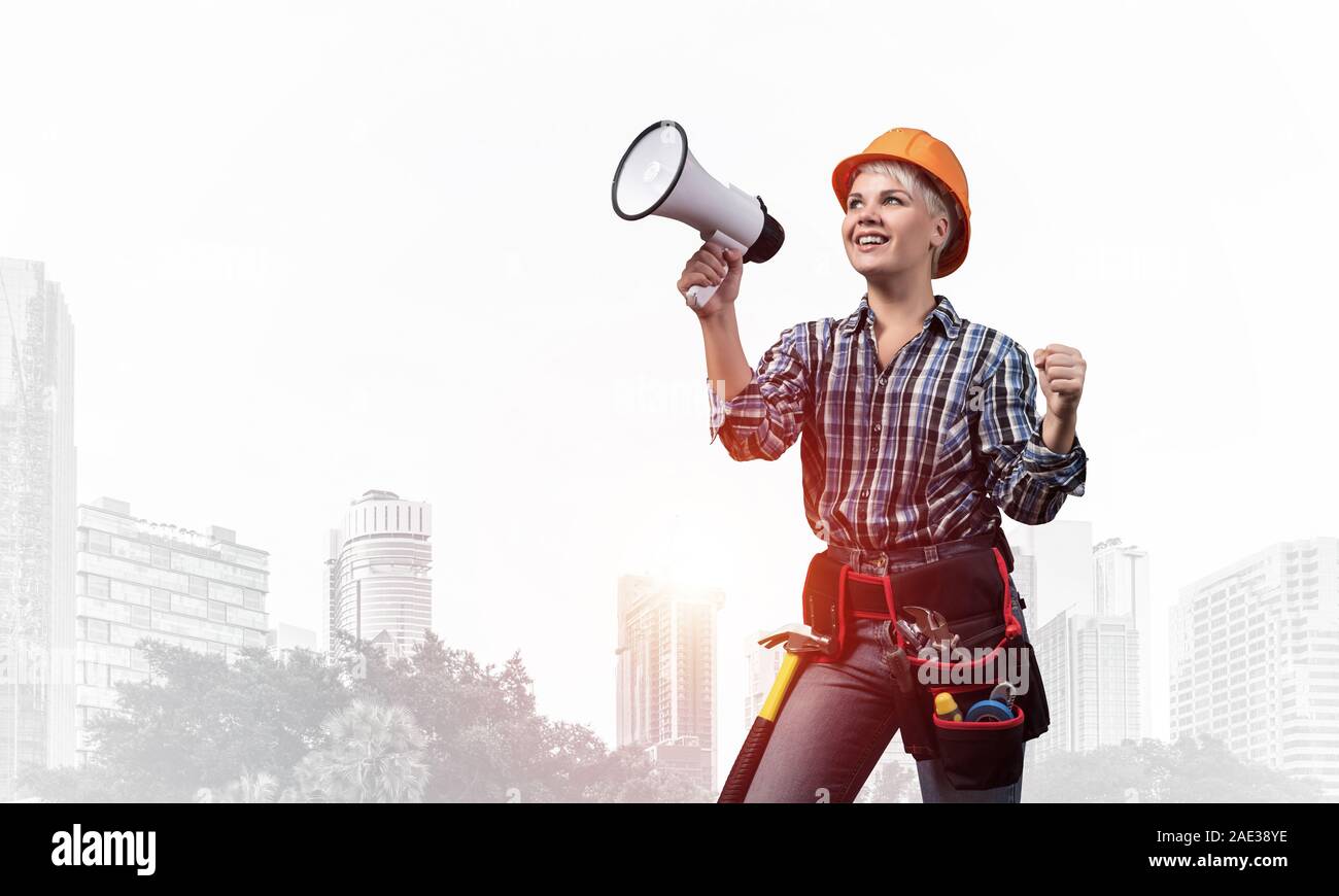 Attractive female construction worker hi-res stock photography and ...