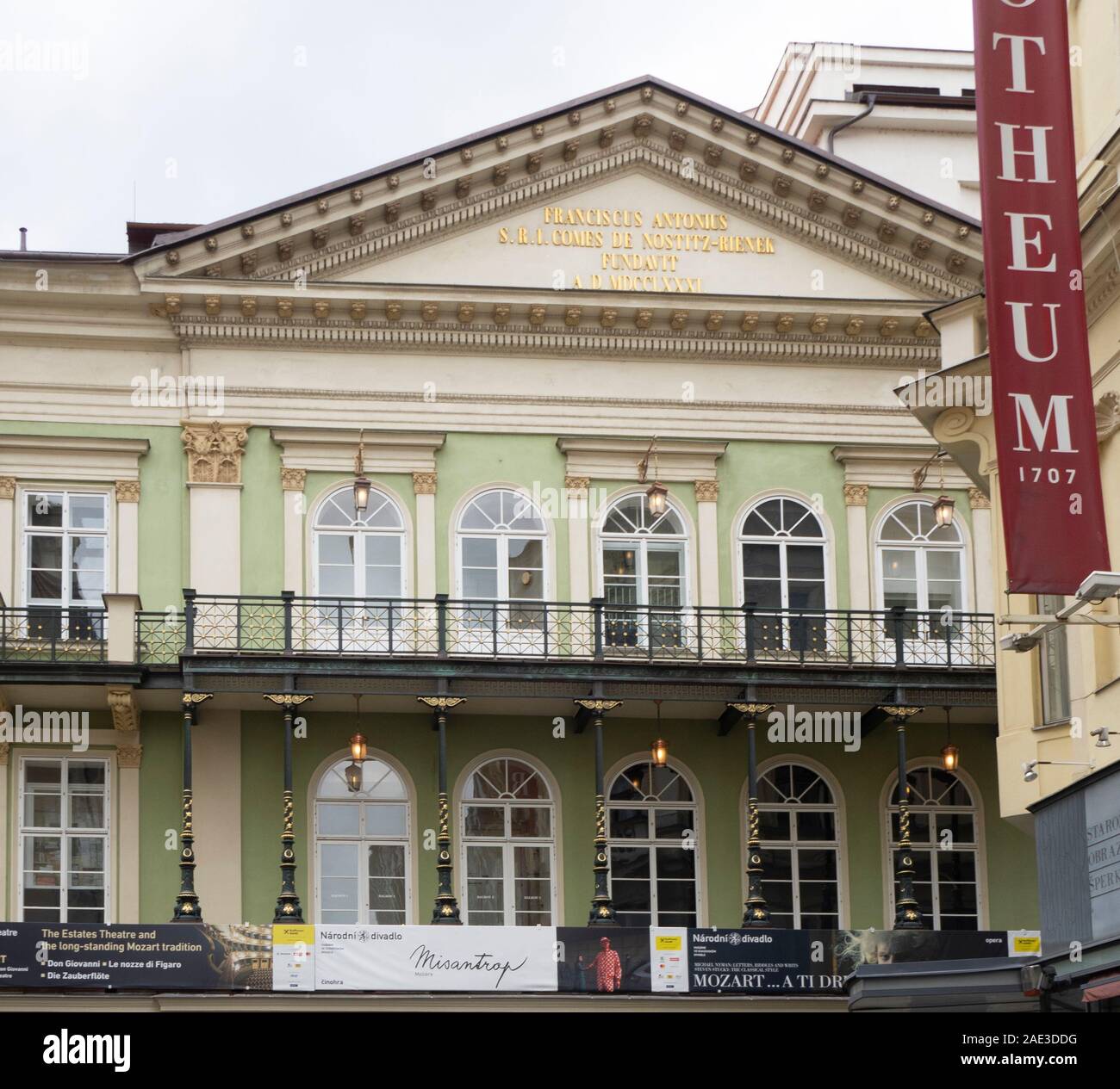 Opera drama ballet venue hi-res stock photography and images - Alamy