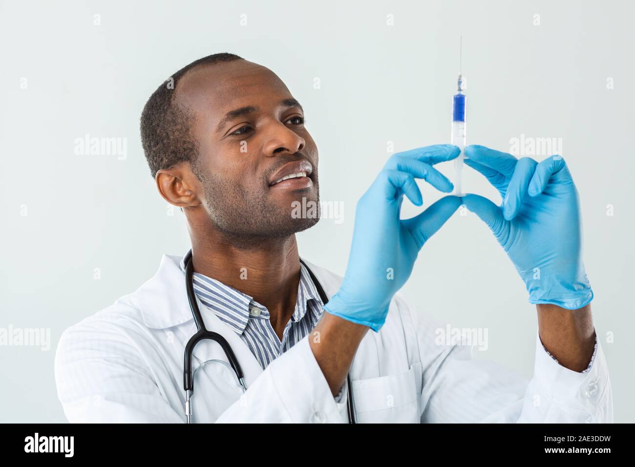 Portrait experienced doctor surgeon hi-res stock photography and images ...