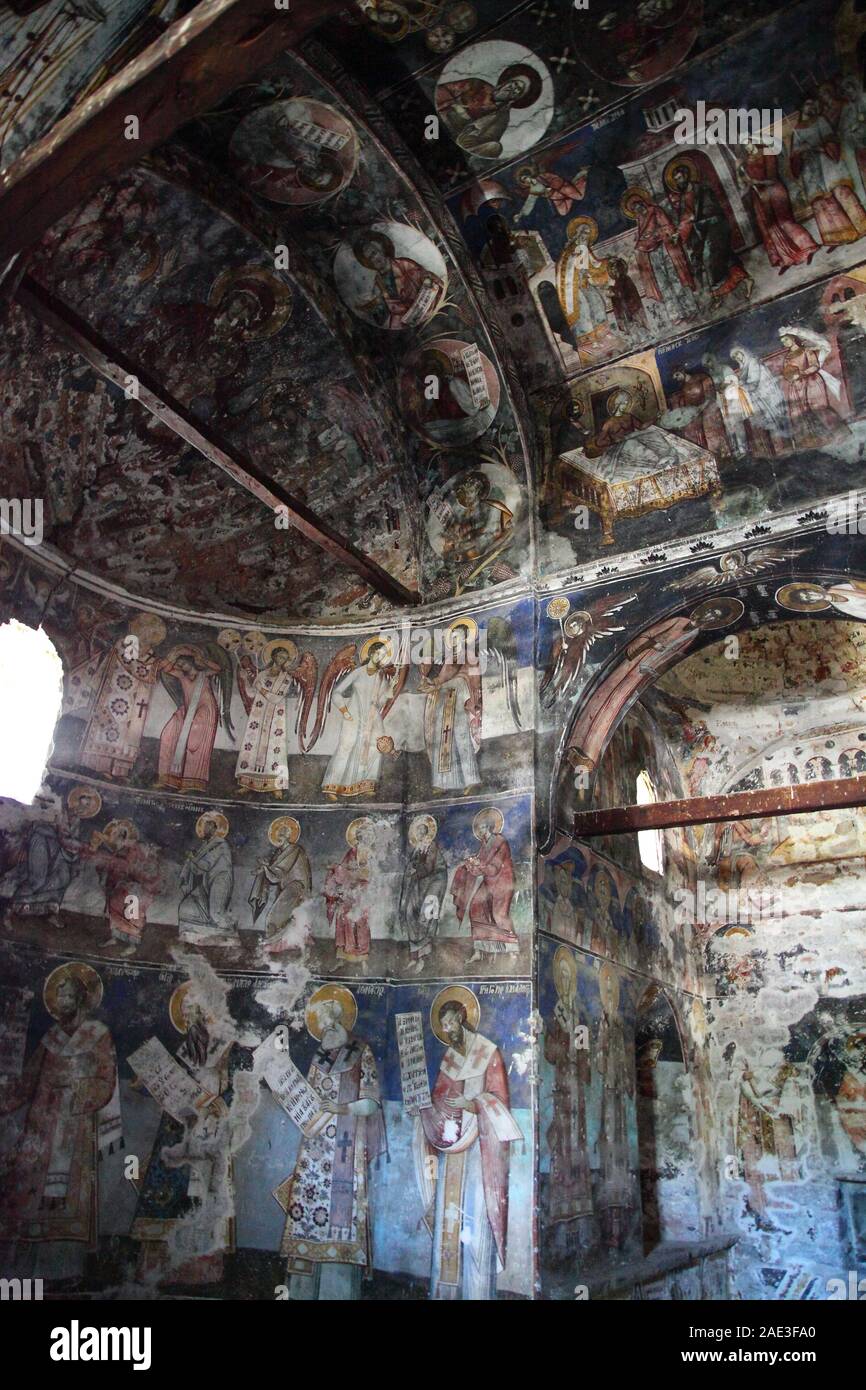 Frescoes inside the Basilica of St.Thomas, by the Zografi brothers ...
