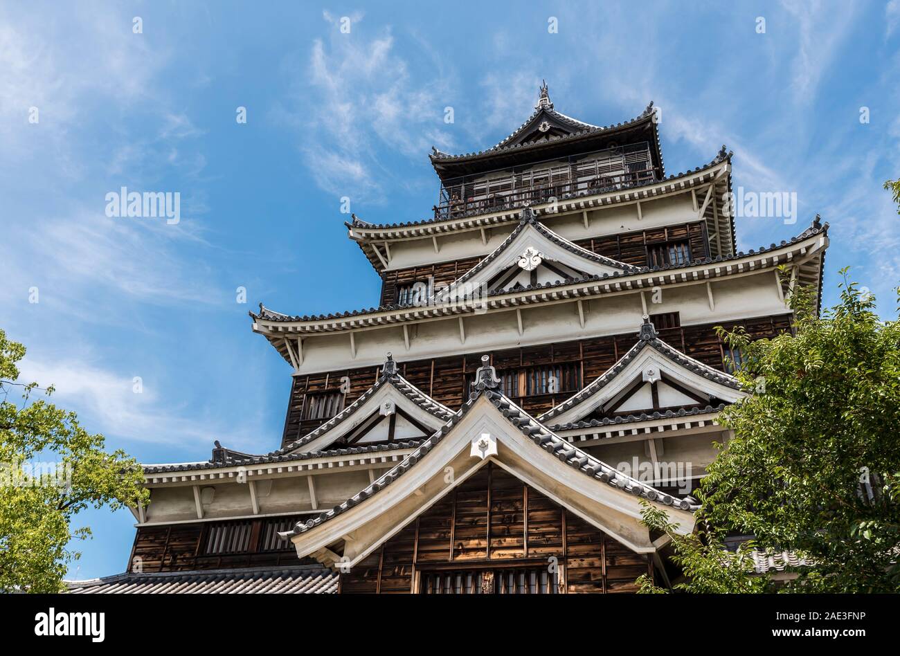 Japan history traditional culture hi-res stock photography and images ...