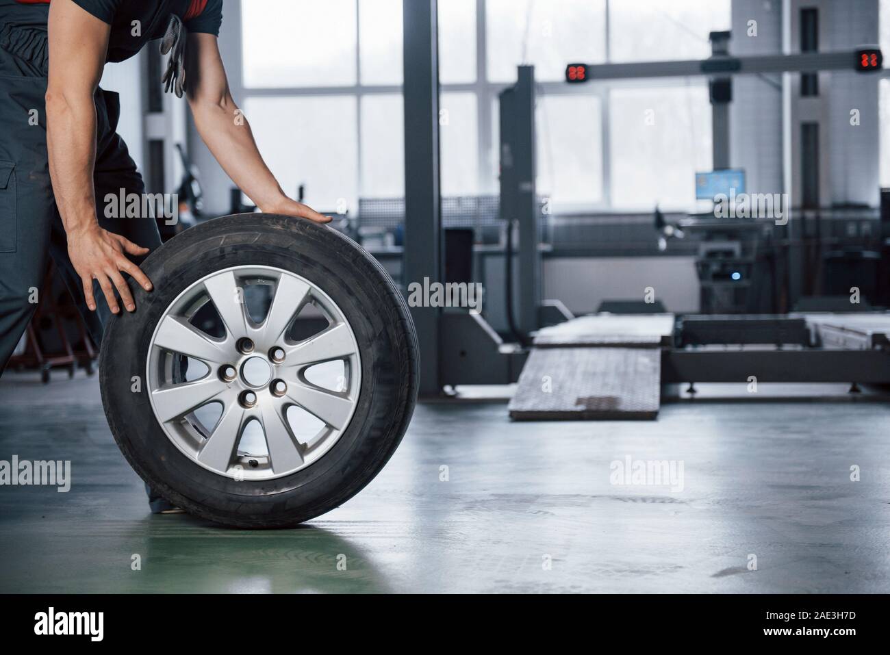 Grounded car hi-res stock photography and images - Alamy