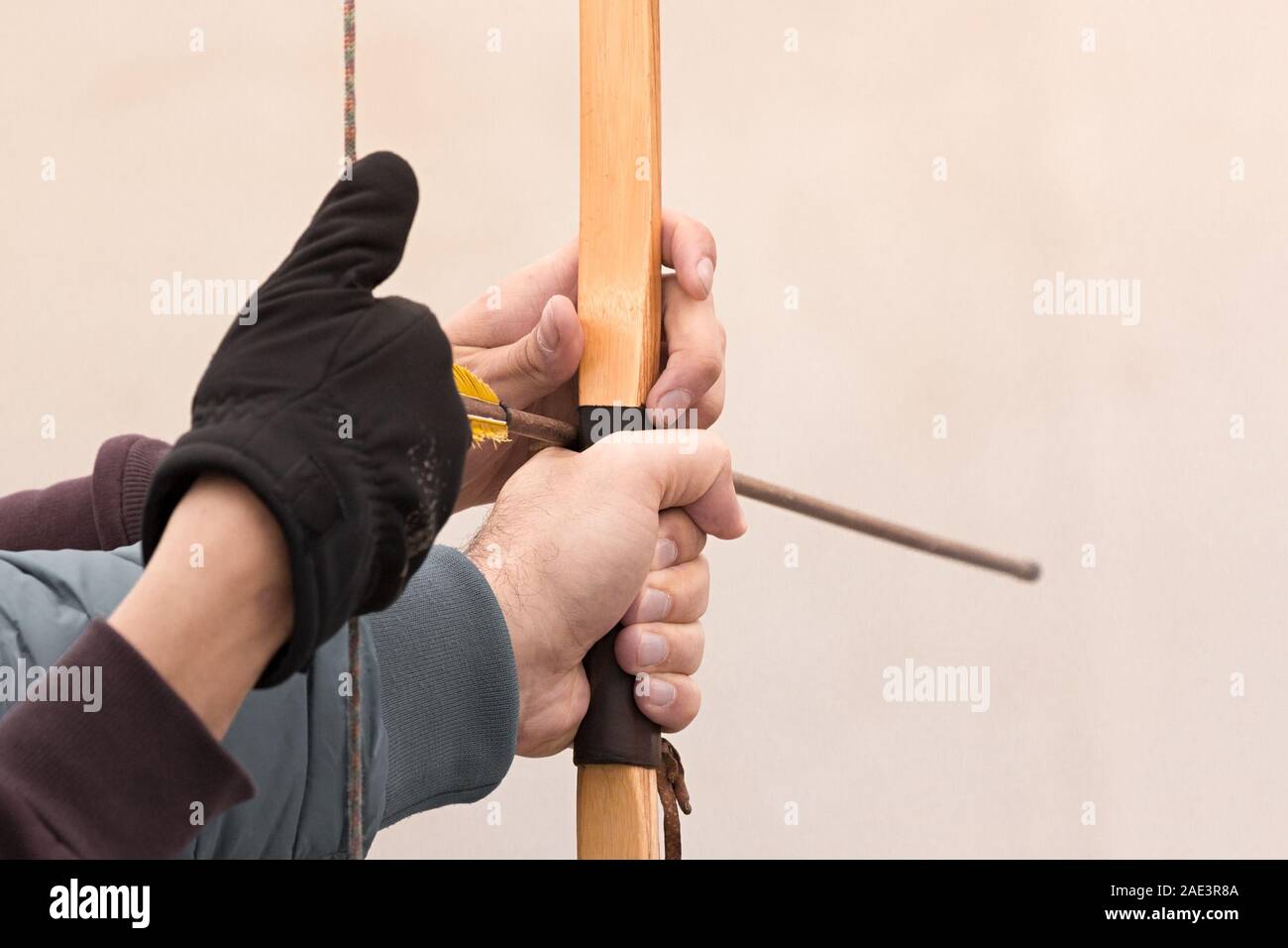 Hand arrow hi-res stock photography and images - Alamy