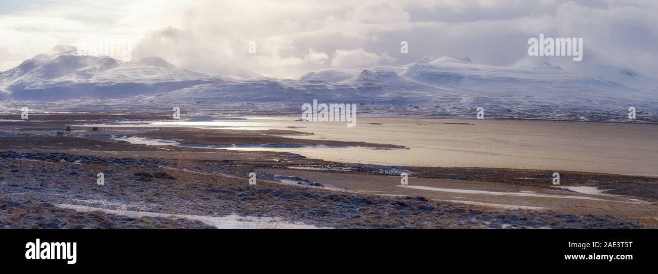 Iceland weather and icelandic landscape, winter in Iceland, sunny day ...