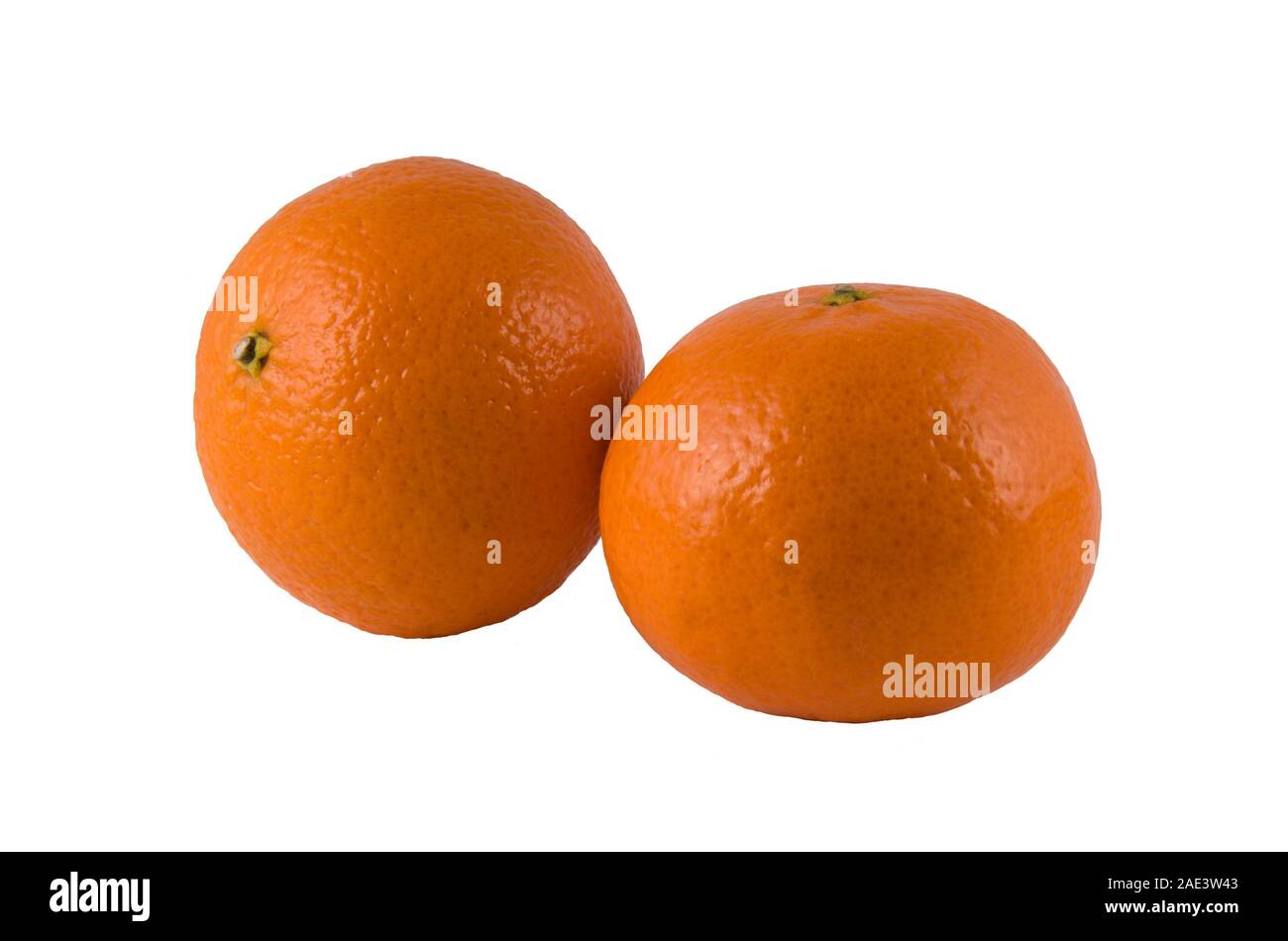 Two whole oranges hi-res stock photography and images - Alamy