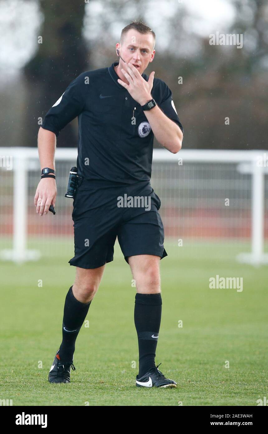 Scott jackson referee hi-res stock photography and images - Alamy