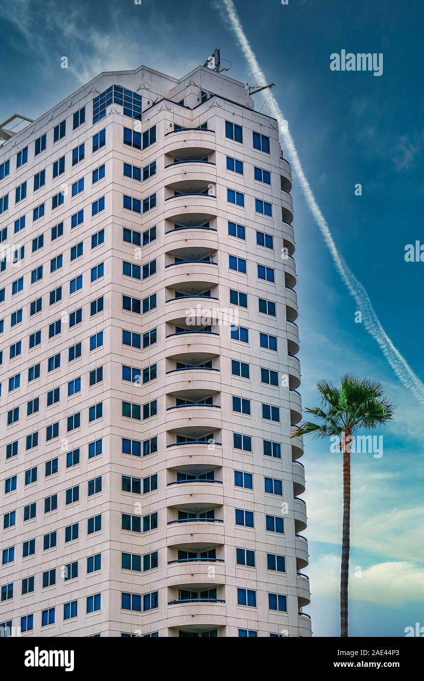 Tropical residential tower hi-res stock photography and images - Alamy