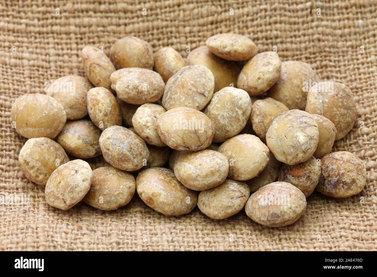 sacha inchi, inca nuts, inca peanuts isolated on white background Stock ...