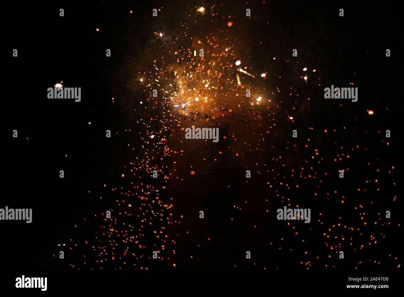 Bursting fire crackers hi-res stock photography and images - Alamy