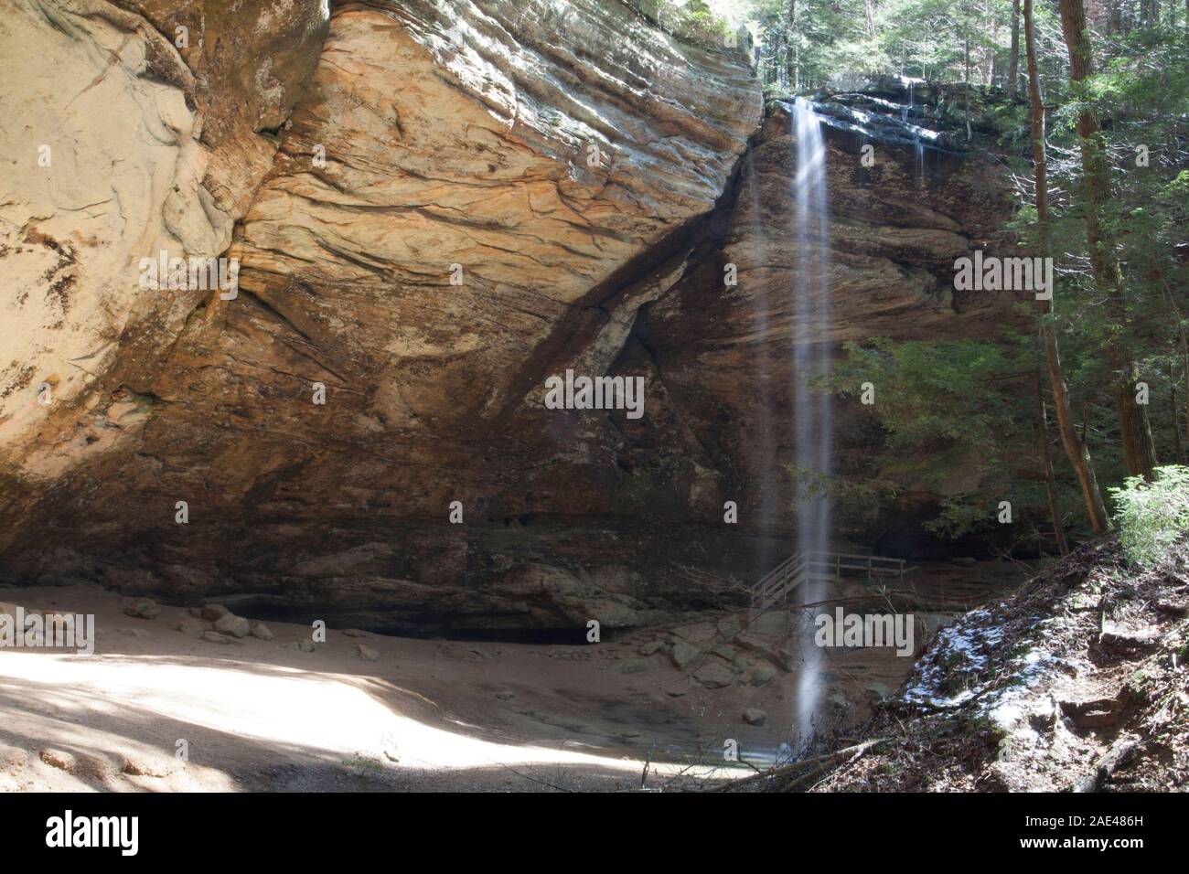 Ash Cave Falls, Hocking Hills State Park, Ohio Stock Photo - Alamy