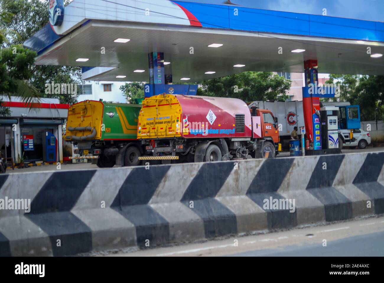 Hindustan petroleum hi-res stock photography and images - Alamy