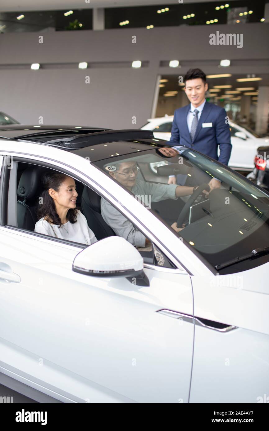 Taking a new direction hi-res stock photography and images - Alamy