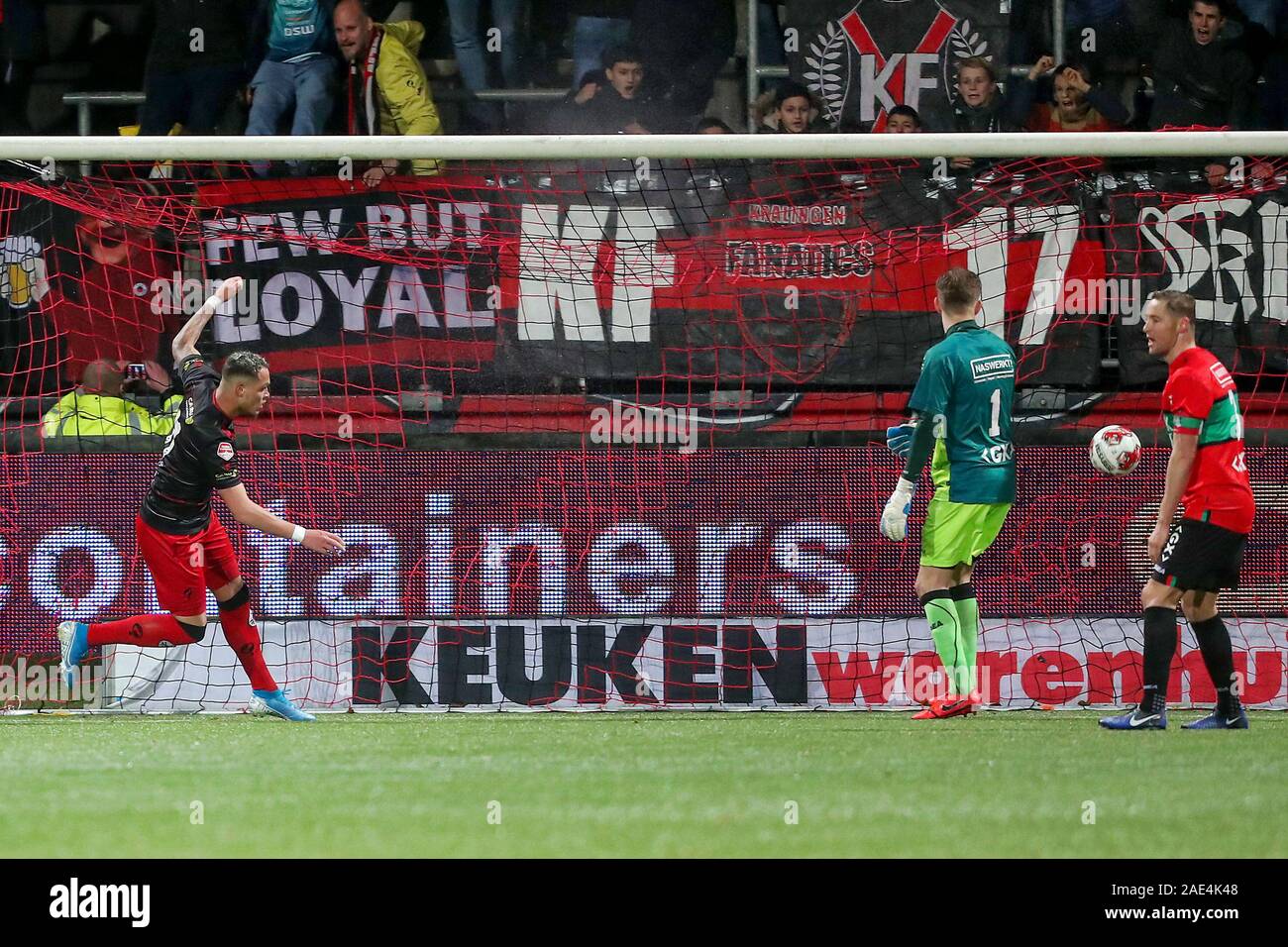 ROTTERDAM, Netherlands. 06th Dec, 2019. Van Donge en De Roo Stadion ...